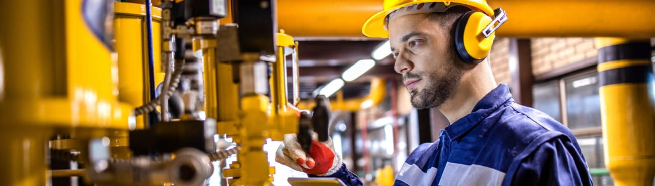 Strategies for Preventing Machinery Breakdown | TÜV SÜD